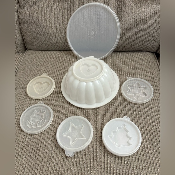 Tupperware | Kitchen | Vintage Tupperware Jello Mold With 5 ...